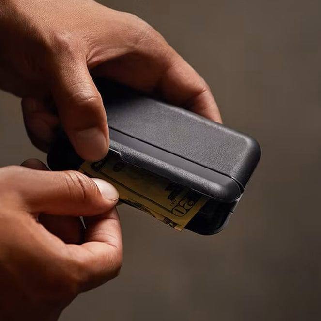 Bellroy Flip Case Second Edition - Black | Modern Quests