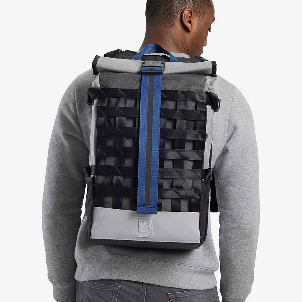 Chrome Industries Ruckas Backpack Large - Black | Modern Quests