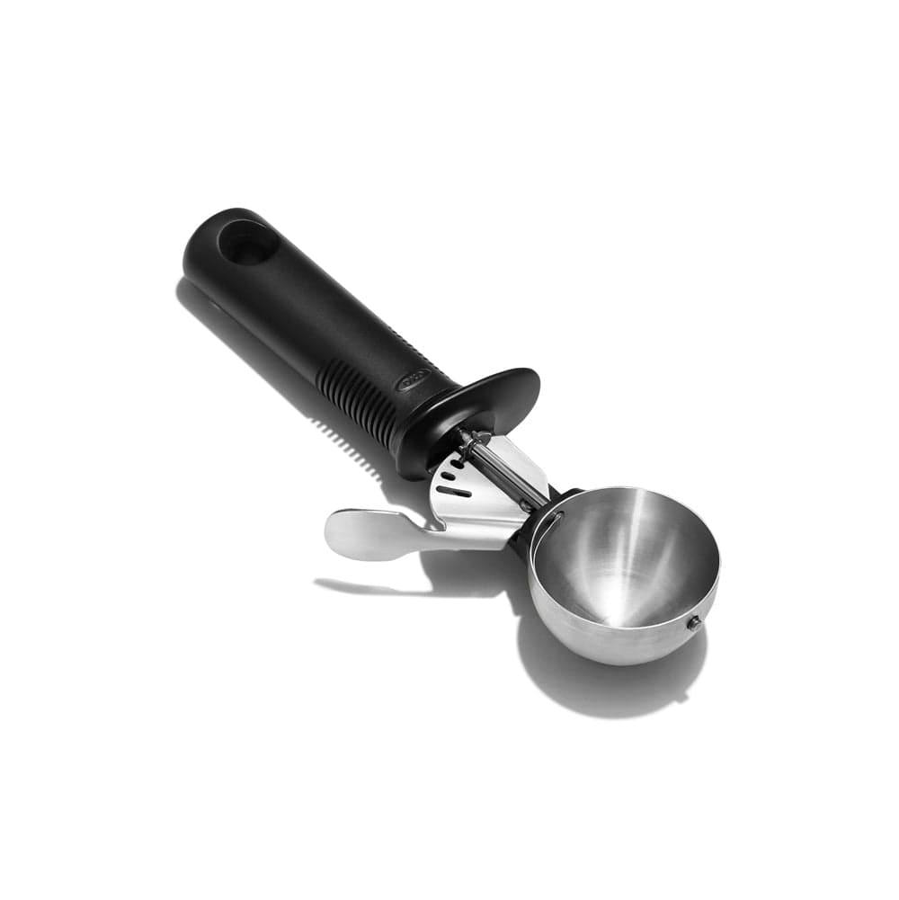 OXO Classic Swipe Ice-Cream Scoop | Modern Quests