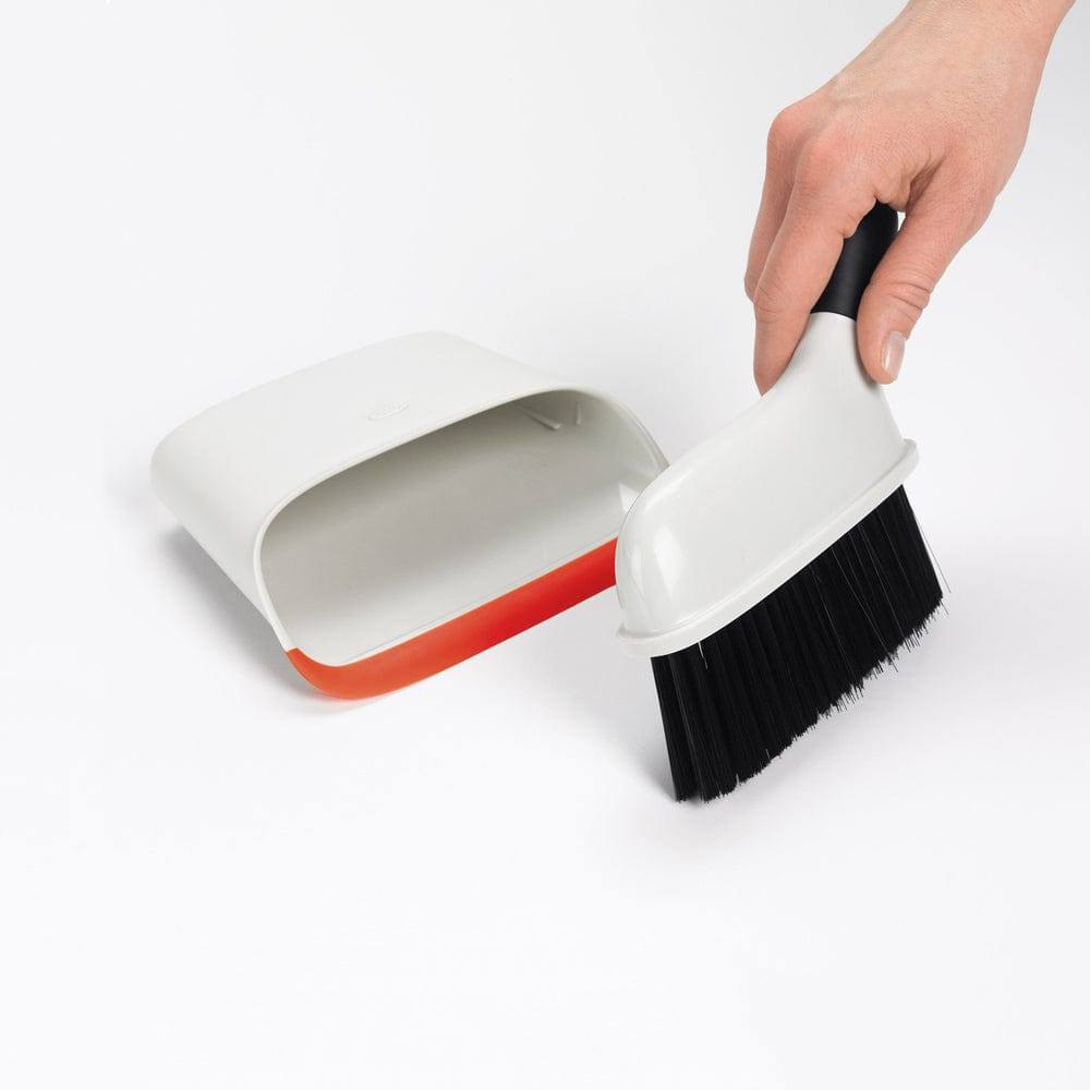 OXO Compact Dustpan & Brush Set | Modern Quests